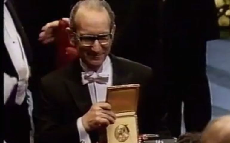 Dr. César Milstein: Una vida al servicio de la Ciencia - :: Pocito Mi ...